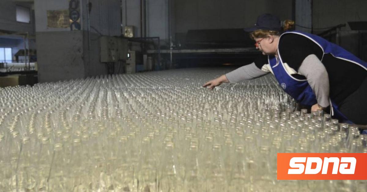 Υαλουργία «Γιούλα»: Λουκέτο στο εργοστάσιο - 300 εργαζόμενοι στο δρόμο | SDNA